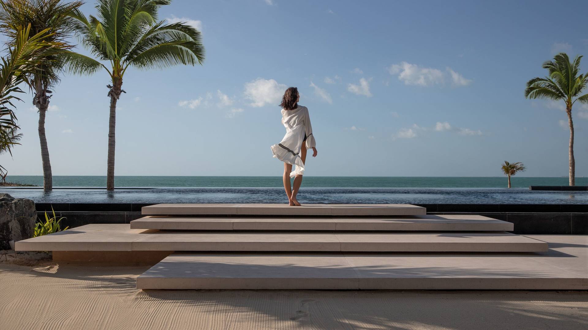Madinat Jumeirah | Pool and Beach Access Madinat Jumeirah | Pool and Beach Access