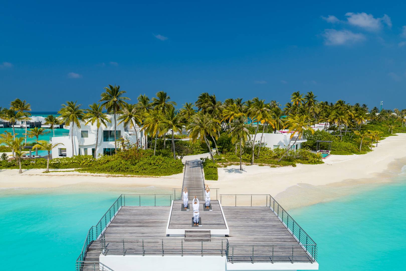 The most beautiful yoga classes around the world | Jumeirah Hotels ...