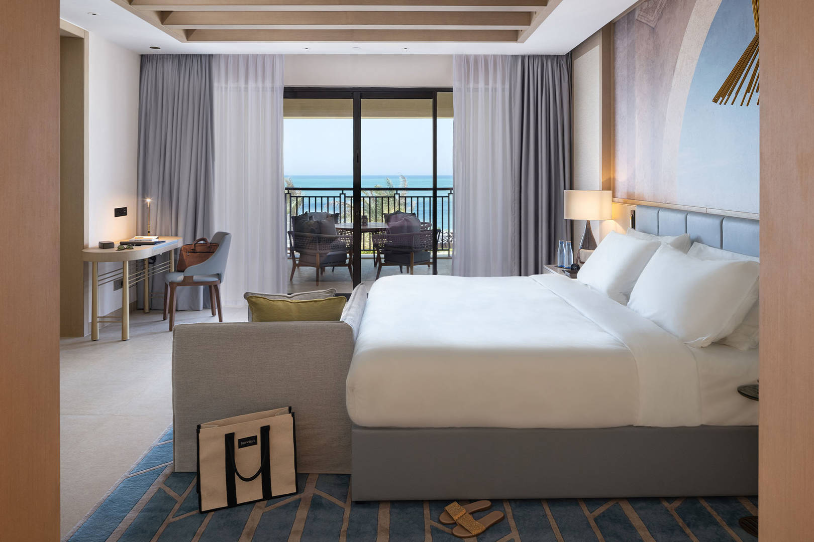 Rooms and Suites at Jumeirah Gulf of Bahrain | Jumeirah