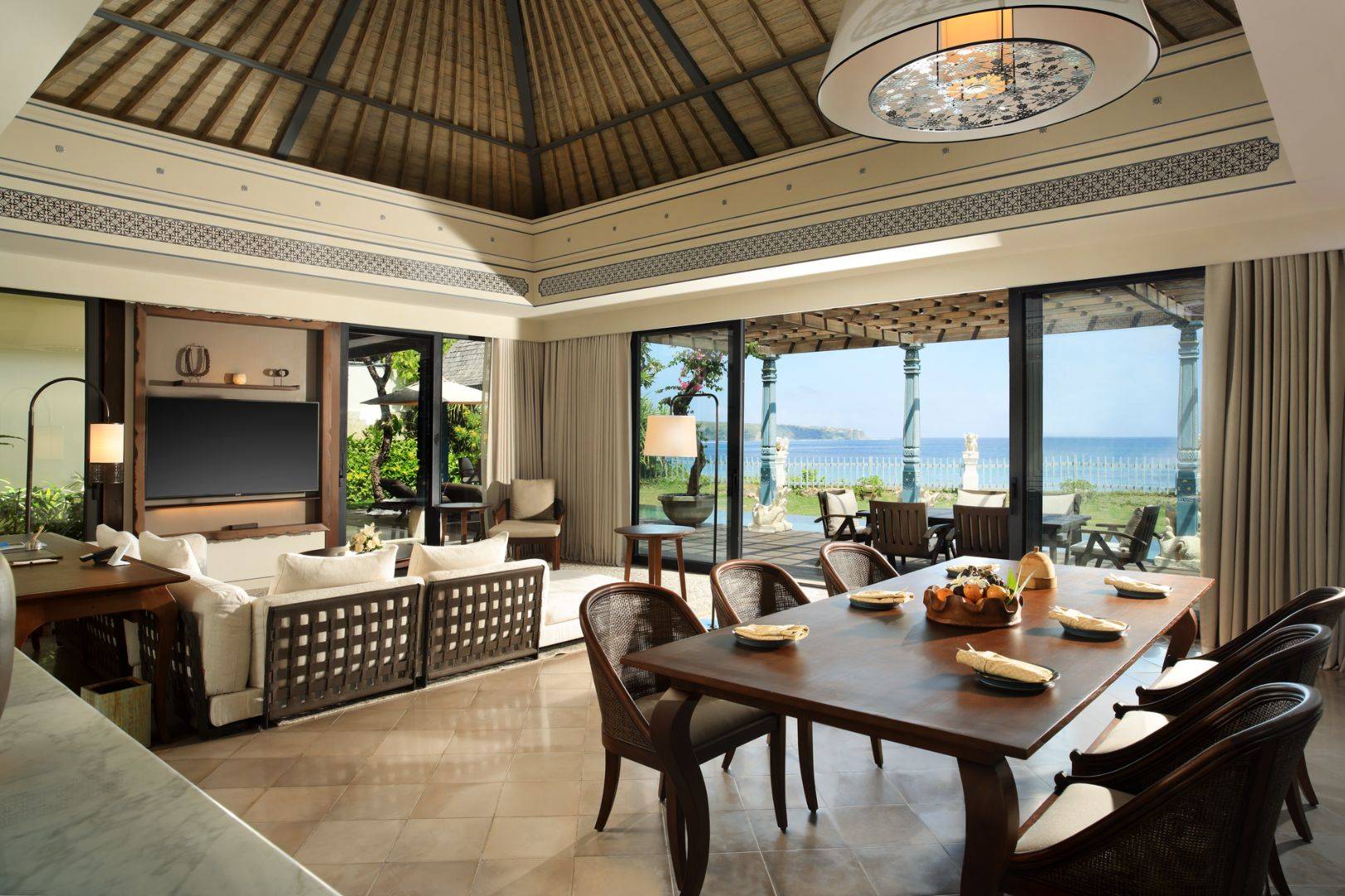 Timeless Romance Escape