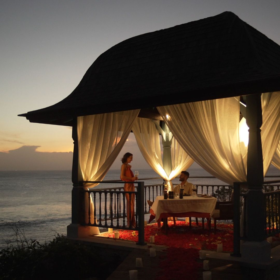 Timeless Romance Escape