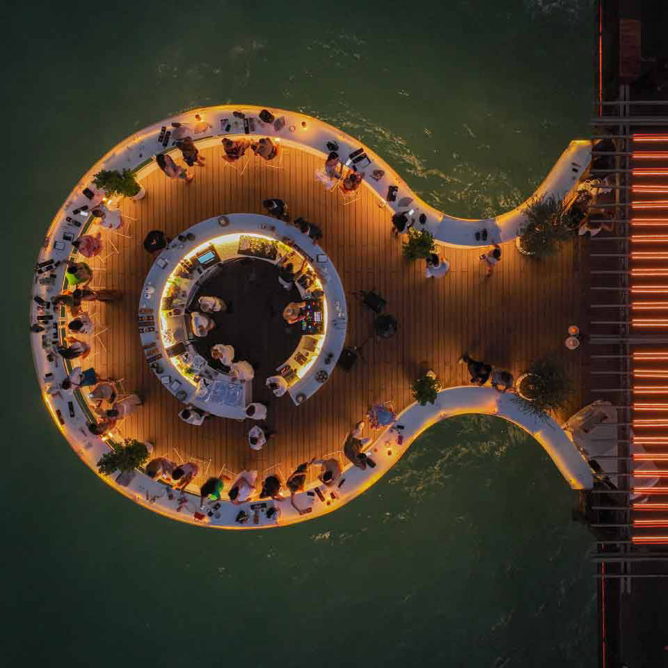 Pierchic | Award-Winning Italian Restaurant at Jumeirah Al Qasr, Dubai