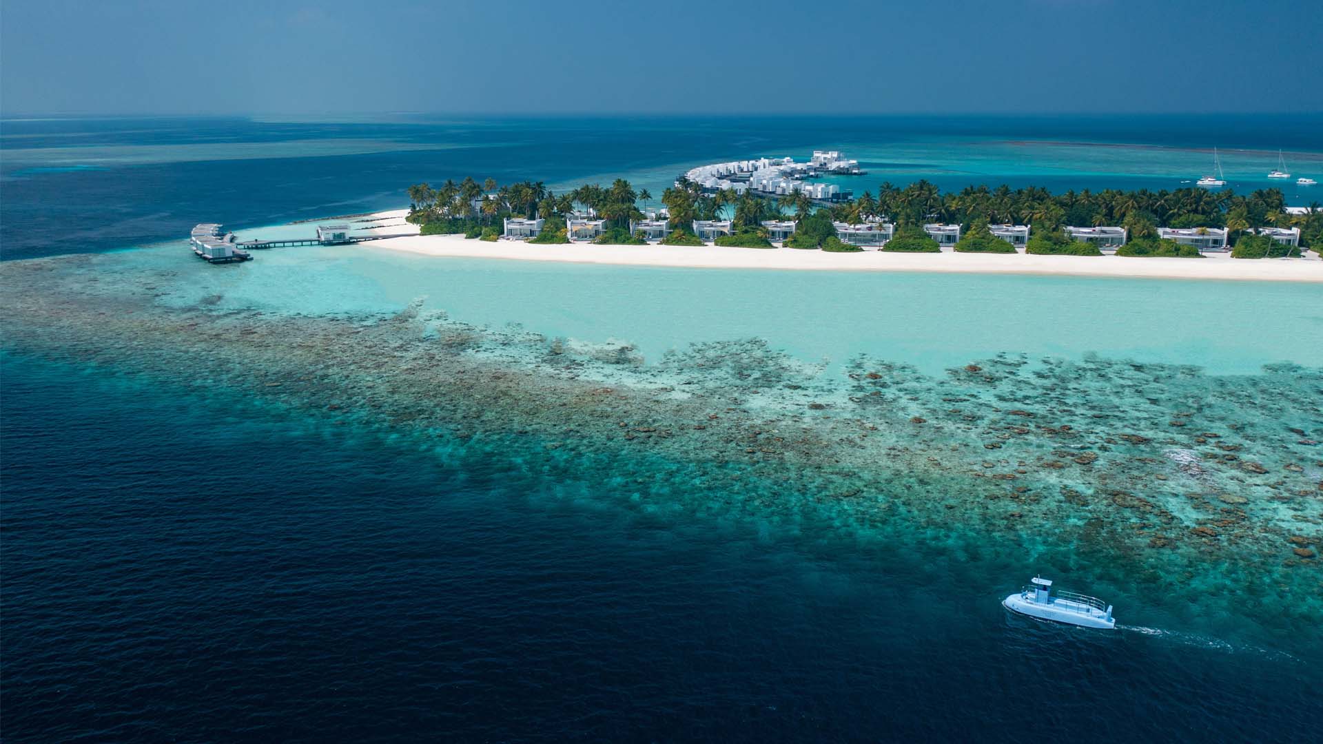 Semi Submersible | Jumeirah Maldives | Maldives