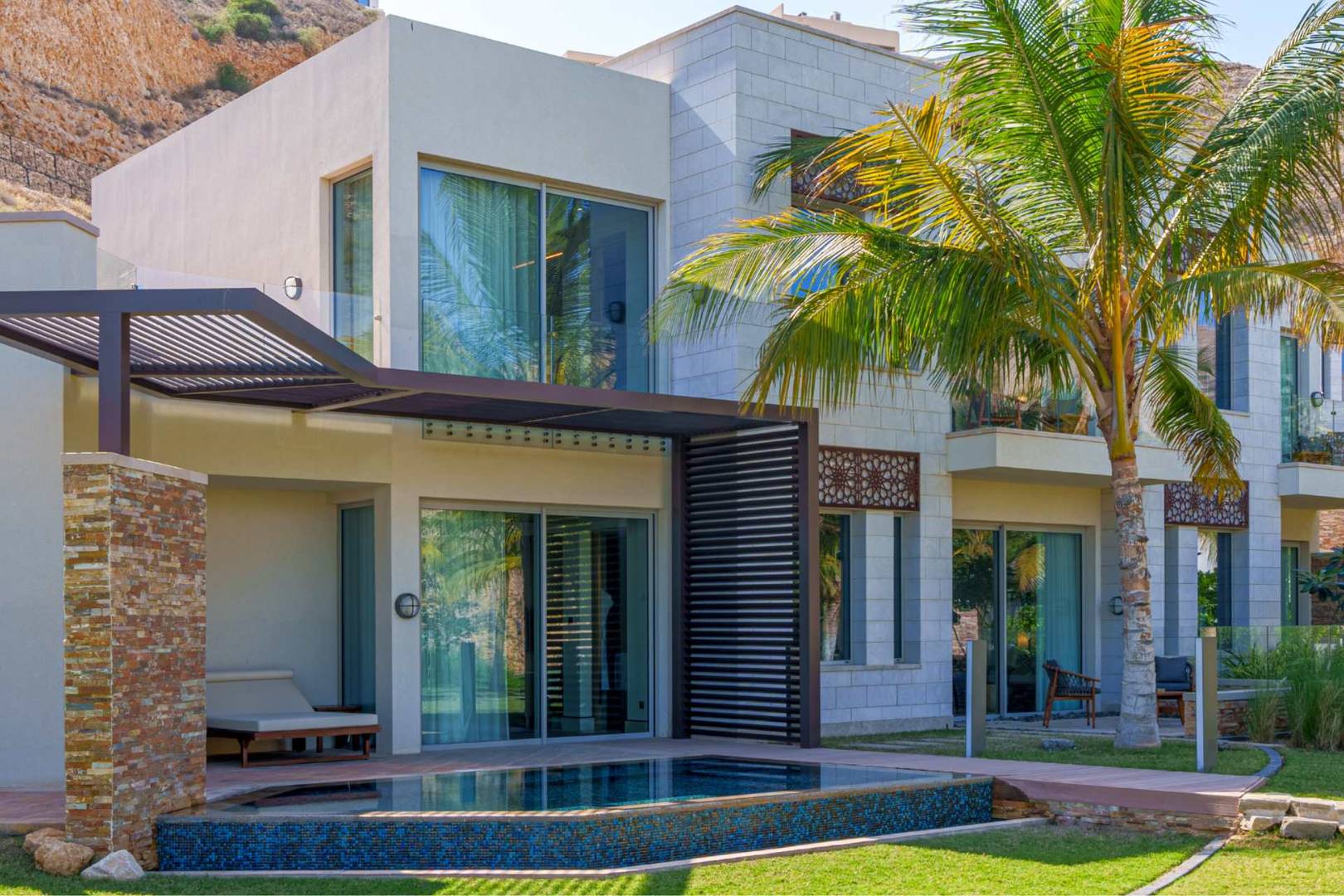 Four Bedroom Ocean Villa with Garden and Pool| Jumeirah Muscat Bay