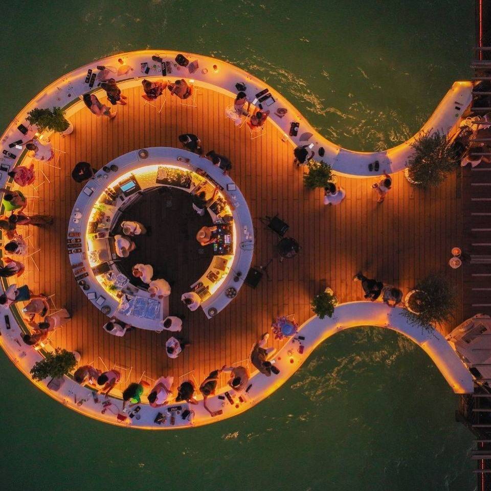 Pierchic | Award-Winning Italian Restaurant at Jumeirah Al Qasr, Dubai